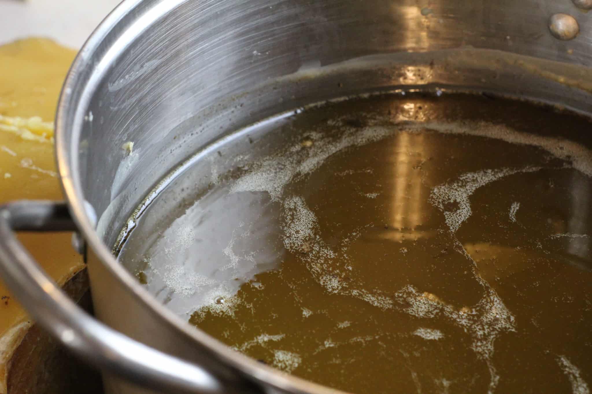 Clean Beeswax - Filter Beeswax at Home